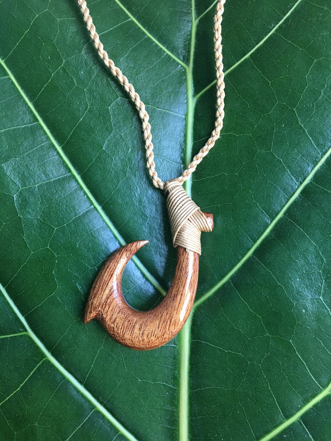 Tribal Hawaiian Koa Wood Fish Hook Pointed Polynesian Pendant Necklace ...