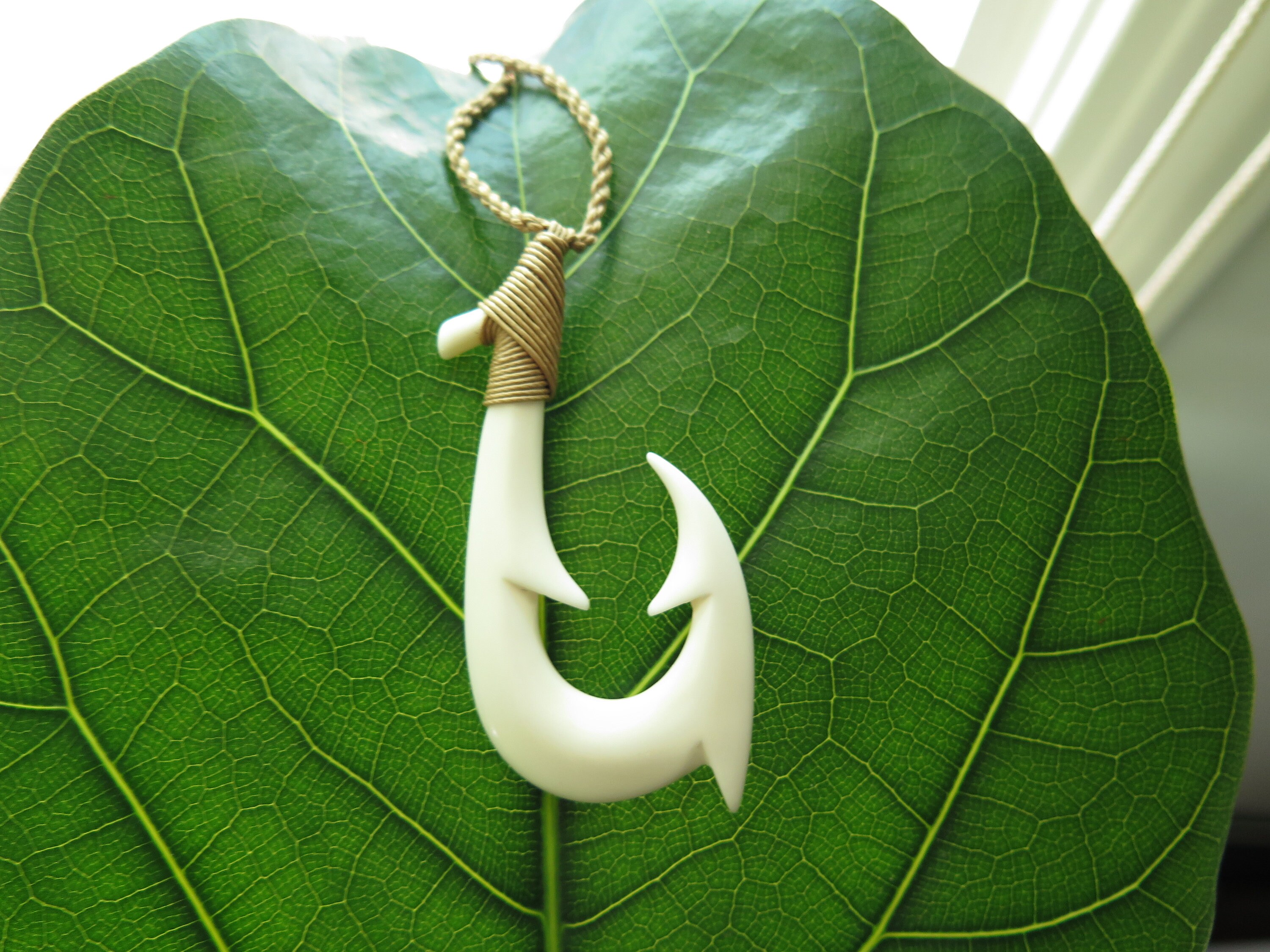 Natural Hawaiian Curved Fish Hook White Buffalo Bone Carved | Etsy