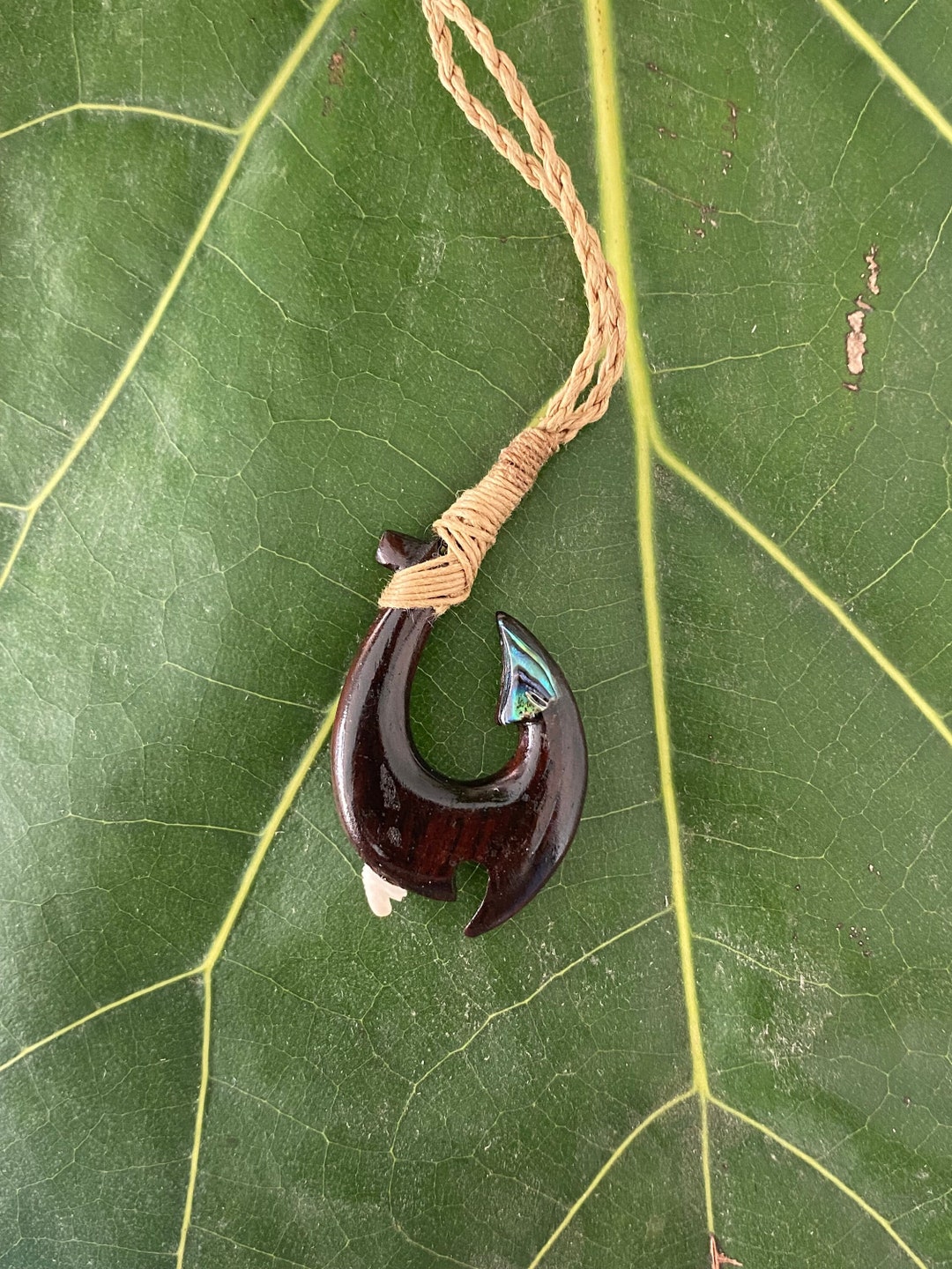 Genuine Sono Wood W/ Abalone Shell Hawaiian Jewelry Fish Hook Maori ...