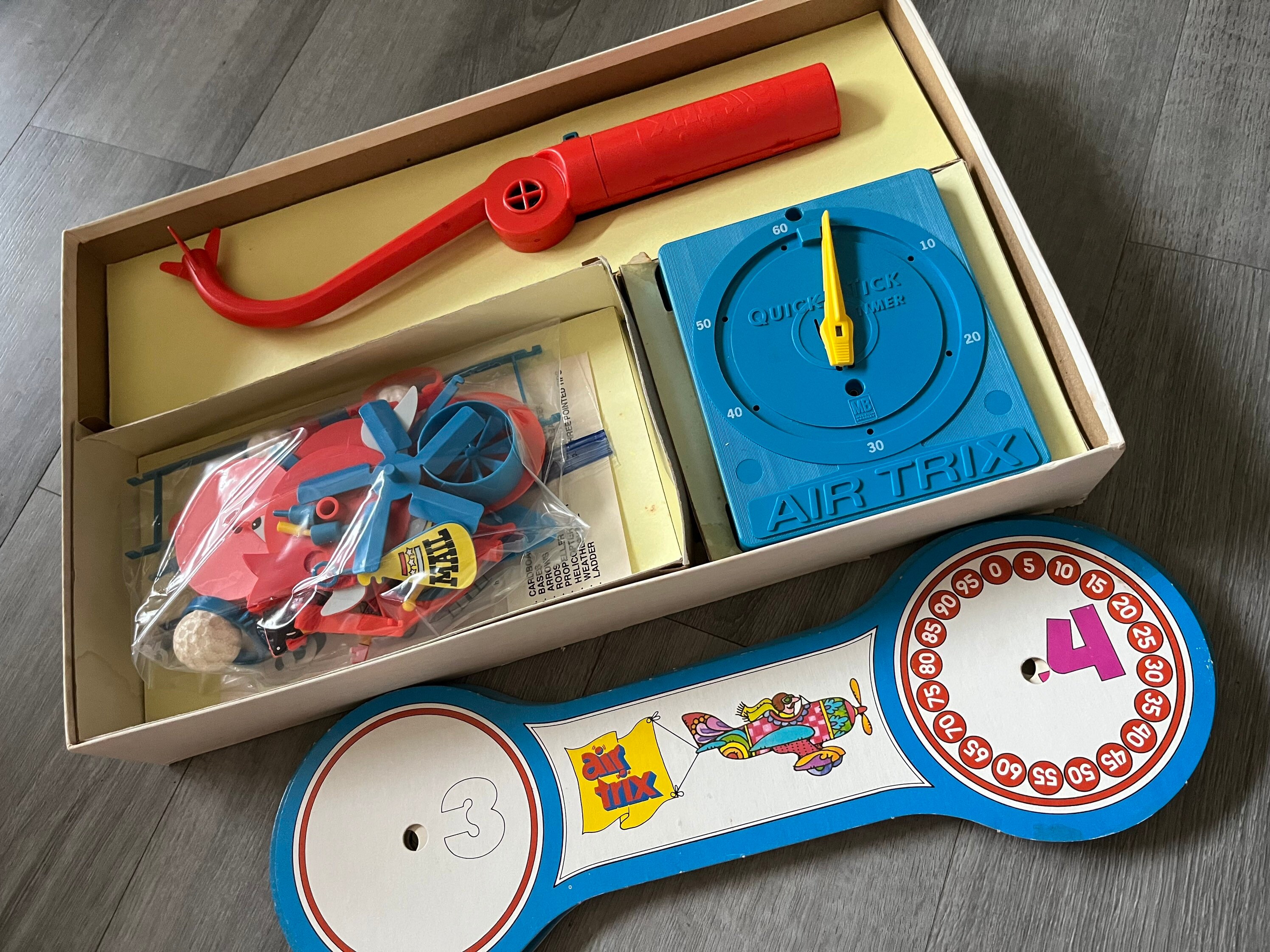 Rare/ Vintage/ 1985/ Air Trix/ the Airstream Game/ Milton Bradley/ 4650 ...