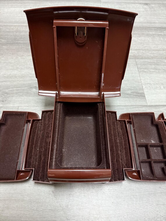 Vintage/ The Jewel Kit/ Jewelry Box/ Jewelry Storage/… - Gem