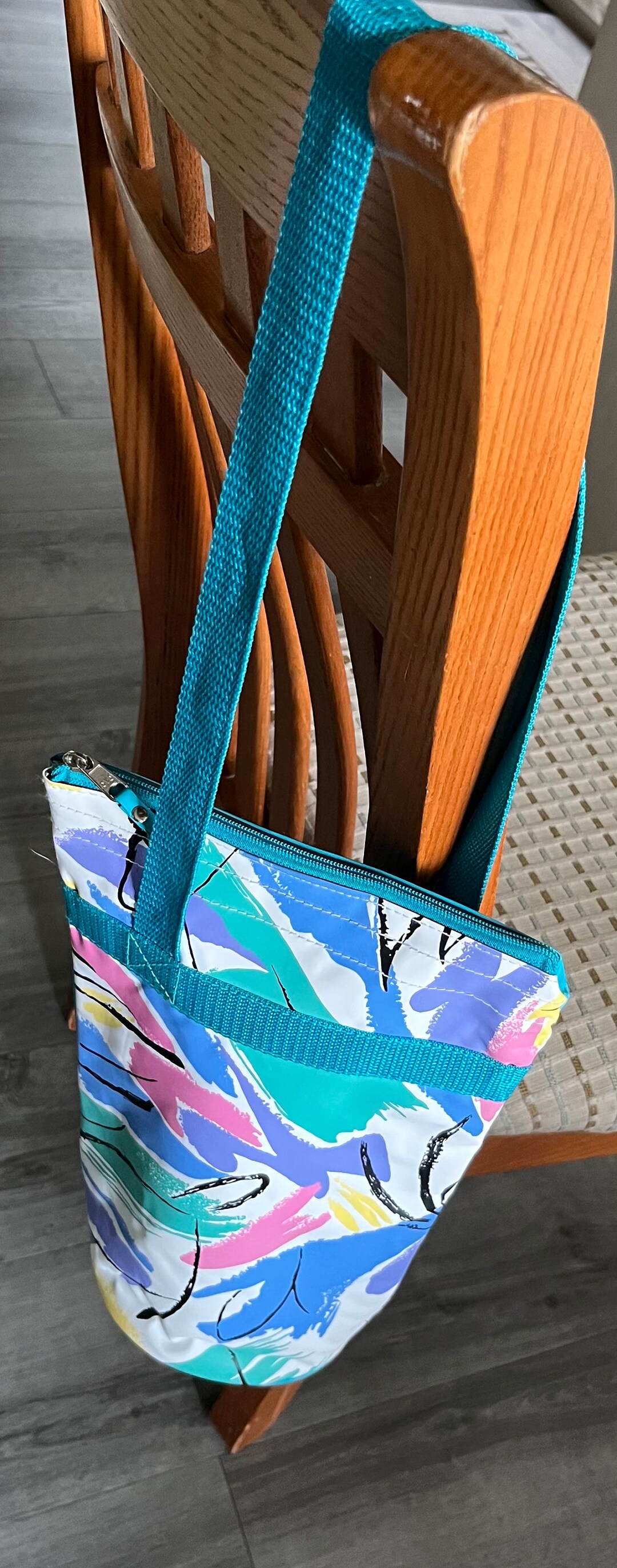 Vintage/ Latique/ Cross Over/ Shoulder Strap/ Soft Cooler/ Great ...