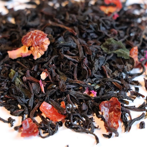Raspberry Black Tea and White Tea / Loose Leaf Tea / Fruit Tea | Etsy