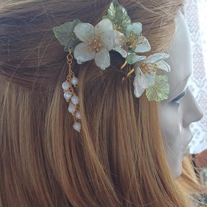 White Flowers Japanese Kanzashi Hair Comb With Freshwater Pearls ...