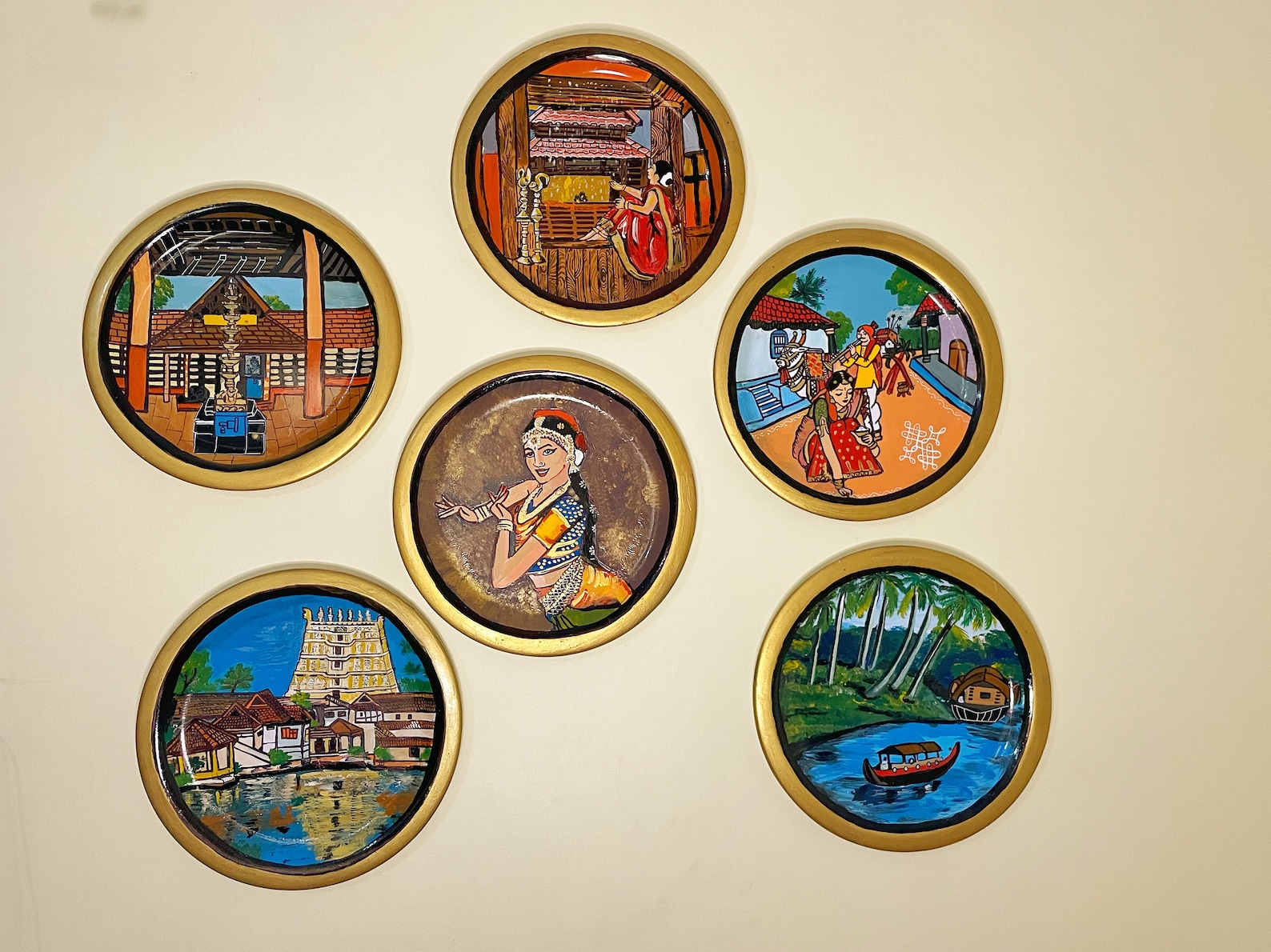 Kerala Theme Handpainted Wall Decor Plates,wall Art, Shripadmanabh ...