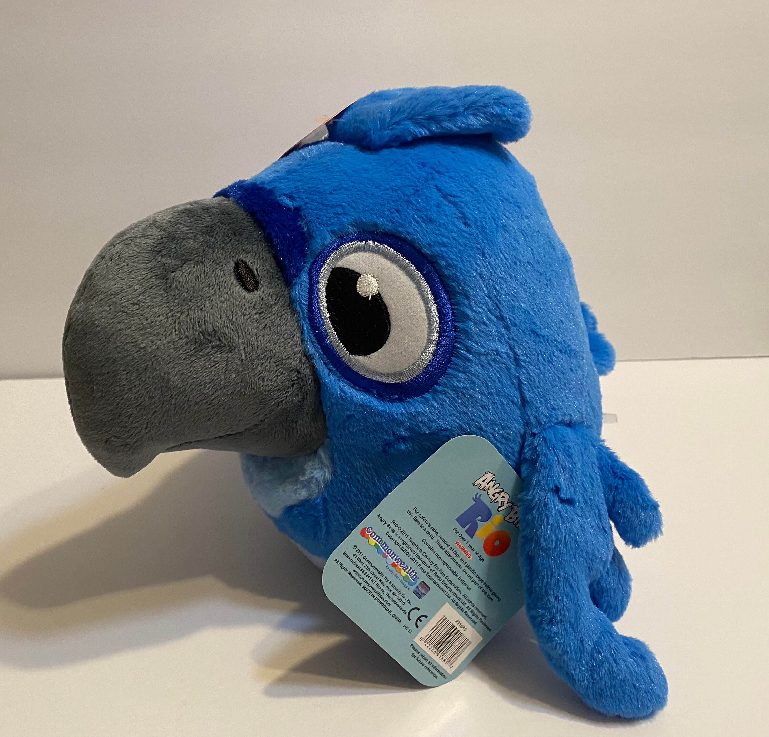 Blue Macaw Rio Angry Birds