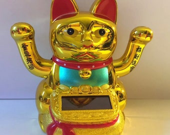 Solar Japanese Waving Cat - Etsy