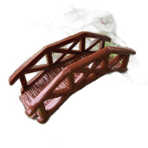 Plastic Bridge Cake Topper, Miniature Foot Bridge Cupcake Topper ...