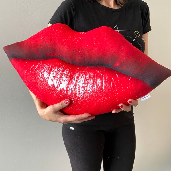 Lips Pillow - Etsy