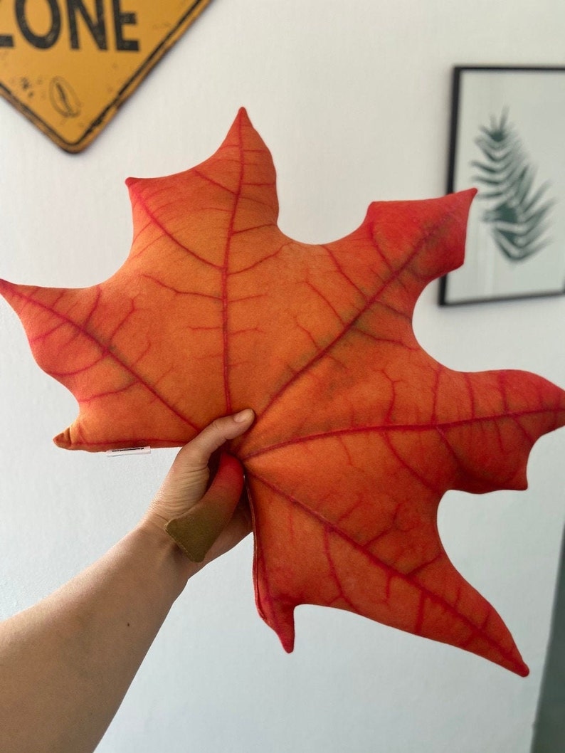 Leaf Pillow / Maple Pillow / Fall Leaves Pillow / Thanksgiving | Etsy