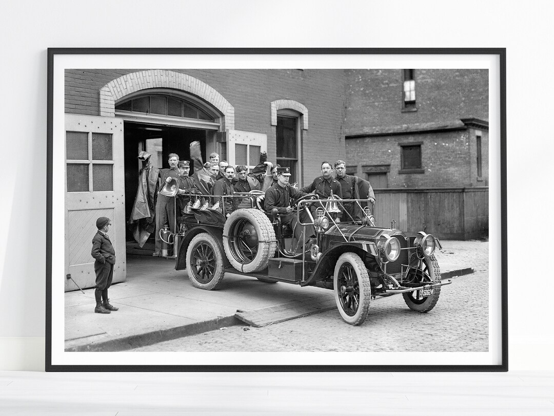 Vintage Firefighter Print, Firefighter Wall Art, Black and White ...