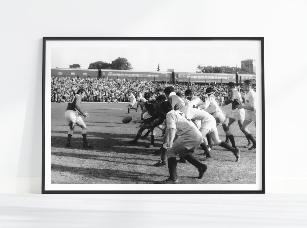 Vintage Rugby Print, Rugby Poster, Rugby Wall Art, Rugby Player Poster ...