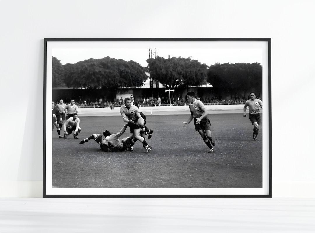 Vintage Rugby Print, Rugby Poster, Rugby Wall Art, Rugby Player Poster ...