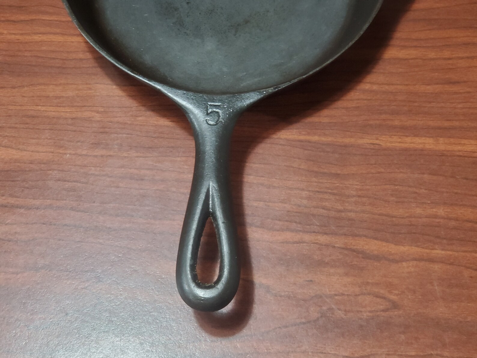 Vintage Griswold No. 5 Cast Iron Skillet/ P/N 724A/Slant | Etsy Vintage Griswold No. 5 Cast Iron Skillet/ P/N 724A/Slant | Etsy