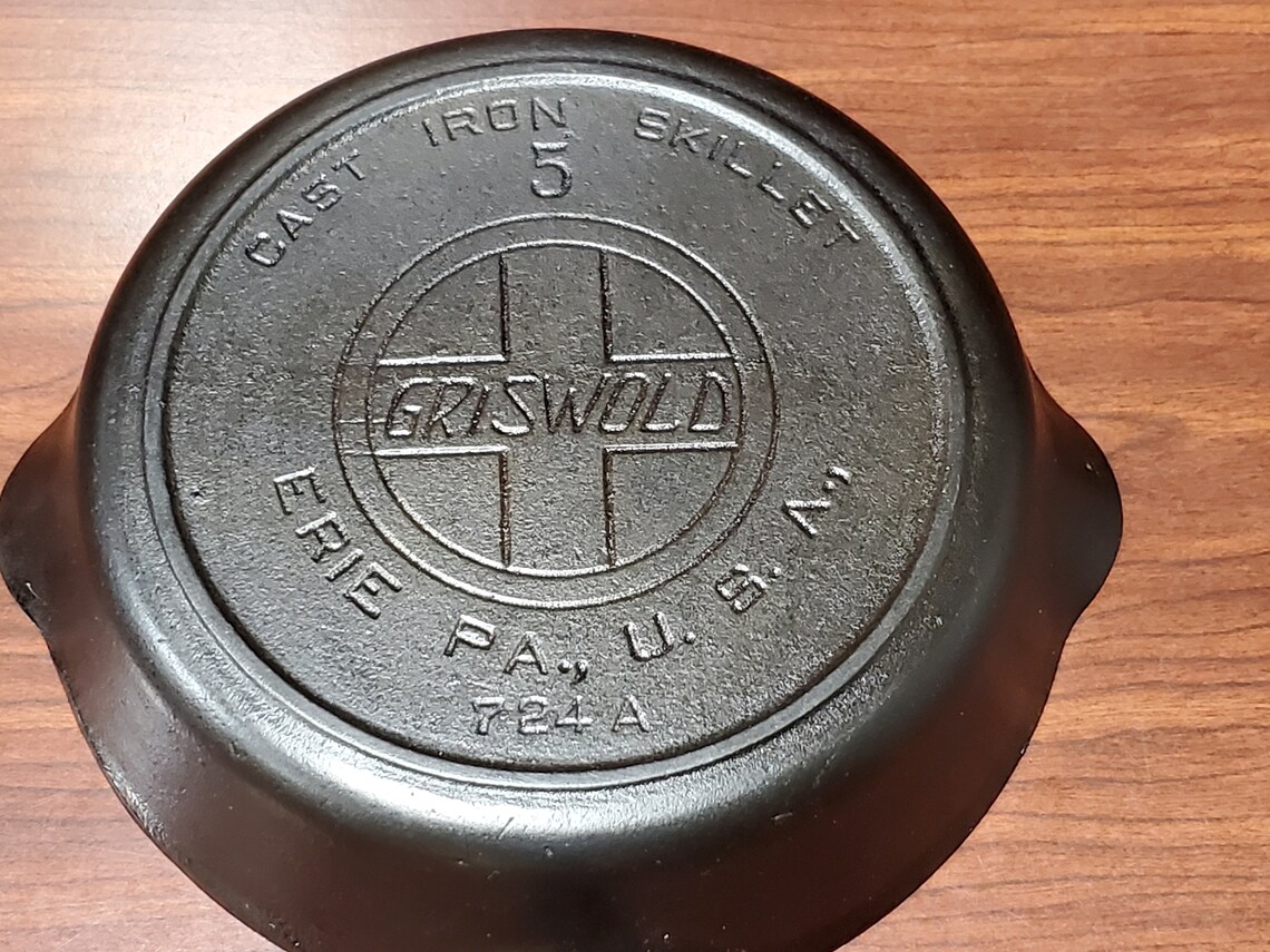 Vintage Griswold No. 5 Cast Iron Skillet/ P/N 724A/Slant | Etsy Vintage Griswold No. 5 Cast Iron Skillet/ P/N 724A/Slant | Etsy