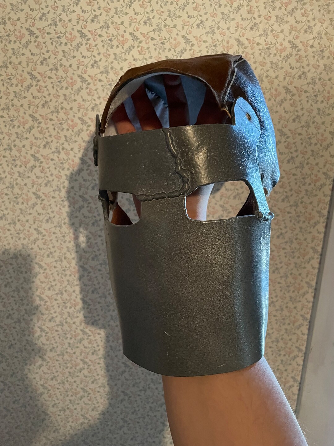 Custom Painted Faceplate Inspired by Rust - Etsy