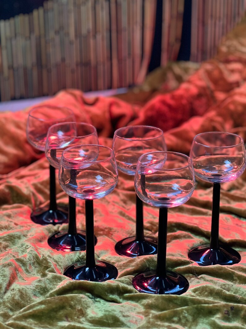 Luminarc France Black Stem Wine Glass 1990s Barware - Etsy