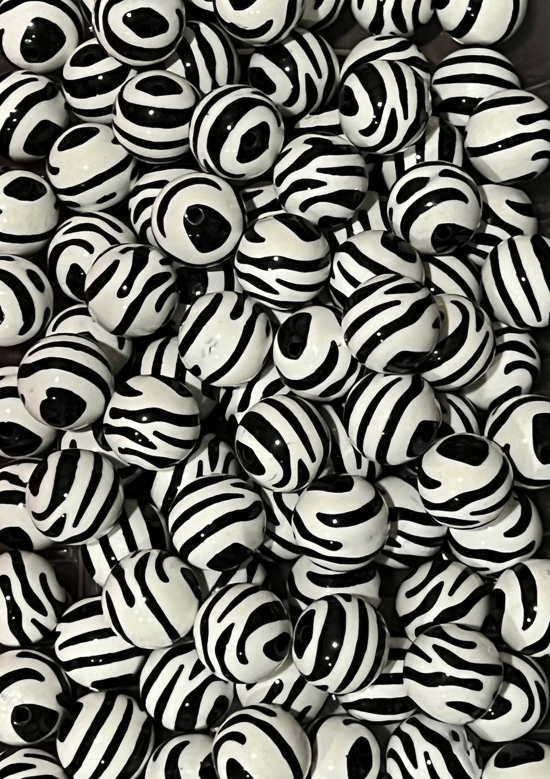 20mm Black and White Zebra Bubblegum Beads , Acrylic Gumball Beads , 20 ...