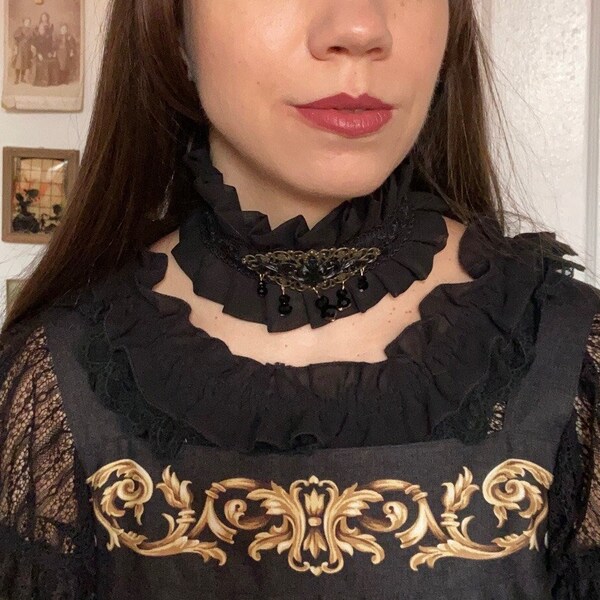Neck Ruff - Etsy