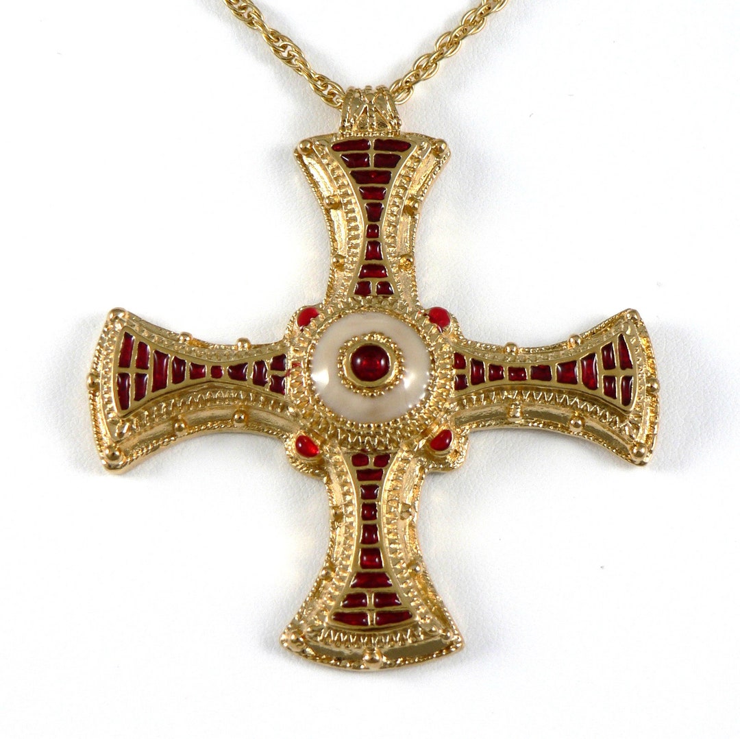 Gold and Enamel Saxon Cross Pendant - Etsy