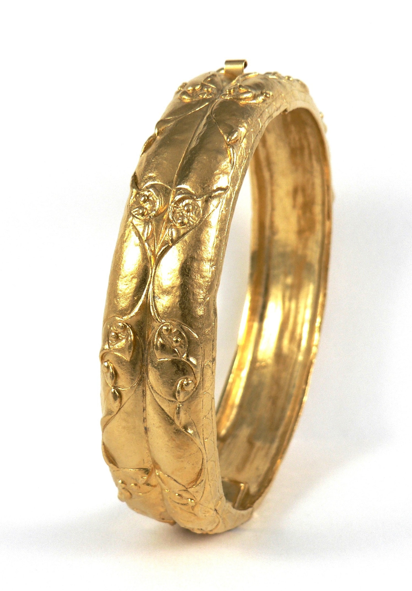 Celtic Gold Bangle Bracelet - Etsy