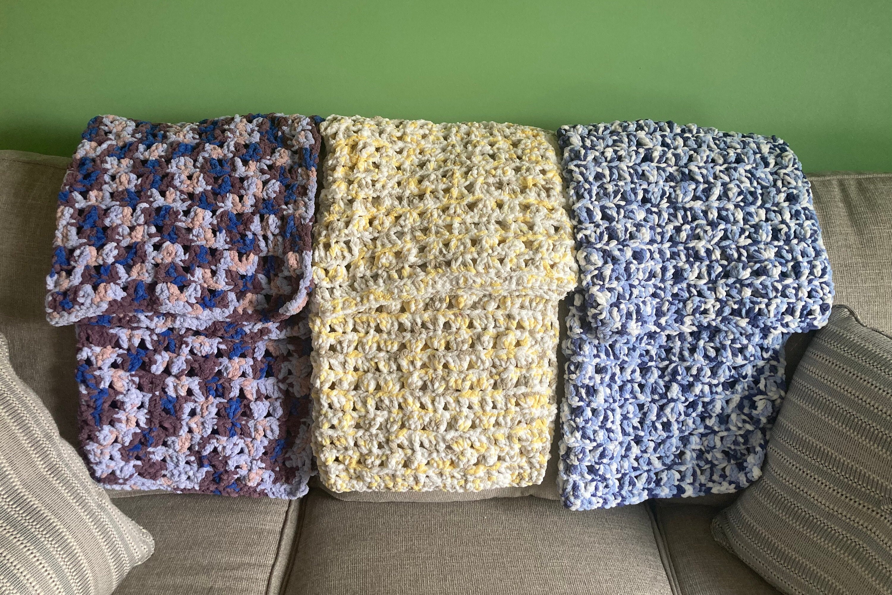 Custom Initial Crochet Baby Blanket - Etsy