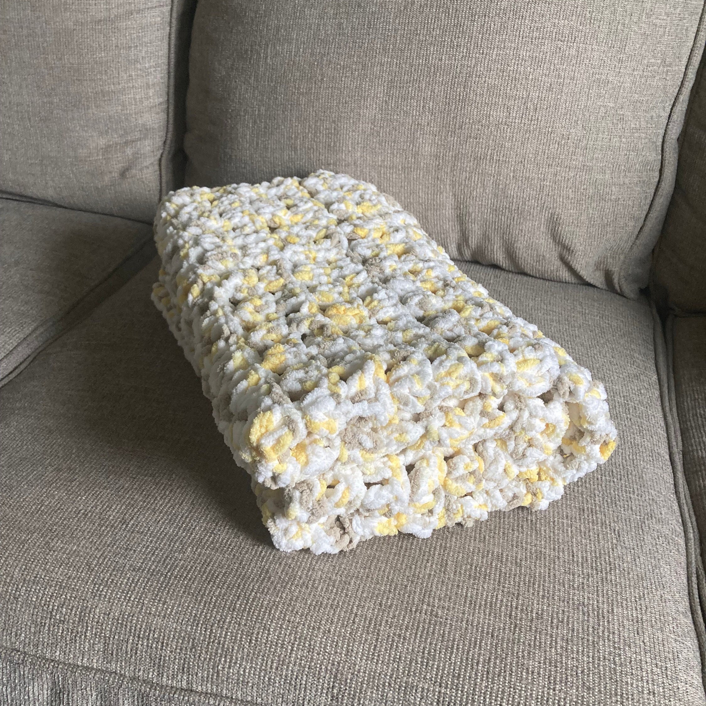 Custom Initial Crochet Baby Blanket - Etsy