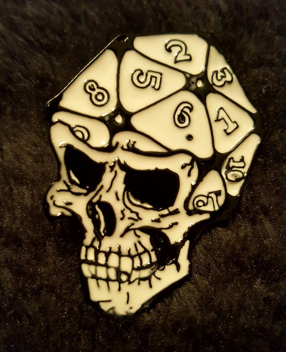 D&D Dungeons and Dragons Skull Skeleton Dice Enamel Lapel Pin | Etsy