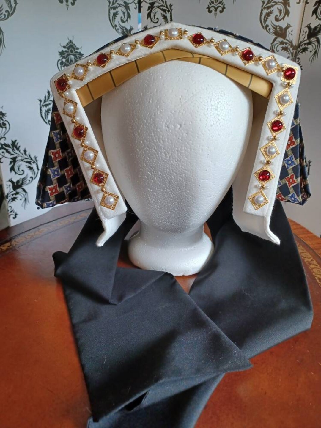 Lady Mary's Gable Hood - Etsy