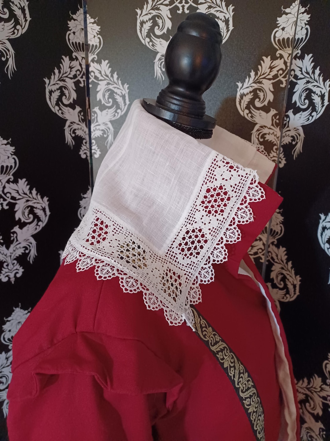 Sydney's Falling Collar - Etsy