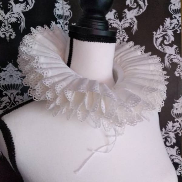 Elizabethan Ruff - Etsy
