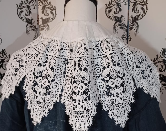 Pierre's Falling Collar - Etsy