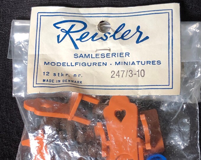 Vintage 1960s Reisler Samleserier Miniature Figurine Toys, Original ...