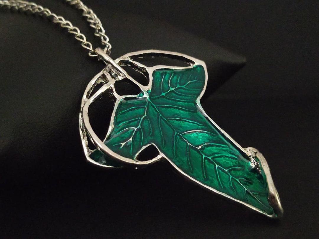 The Hobbit Vintage/ Elf Green Leaf/ Necklace Broochss/ Pin - Etsy