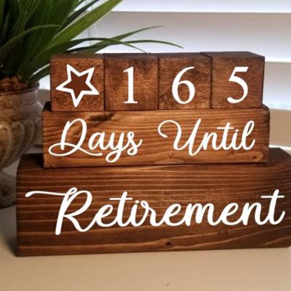 Retirement Clock With Days of the Week - Etsy