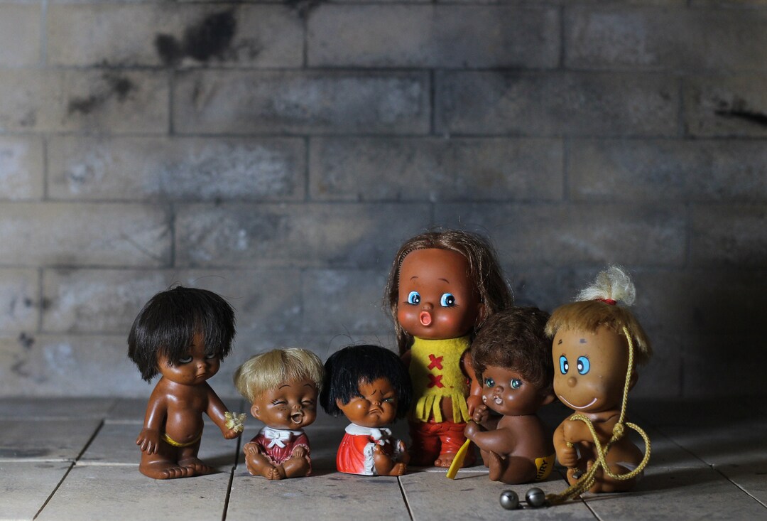 Vintage Japanese Hawaiian Sassy Vinyl Doll Set - Made in Japan / Hong ...