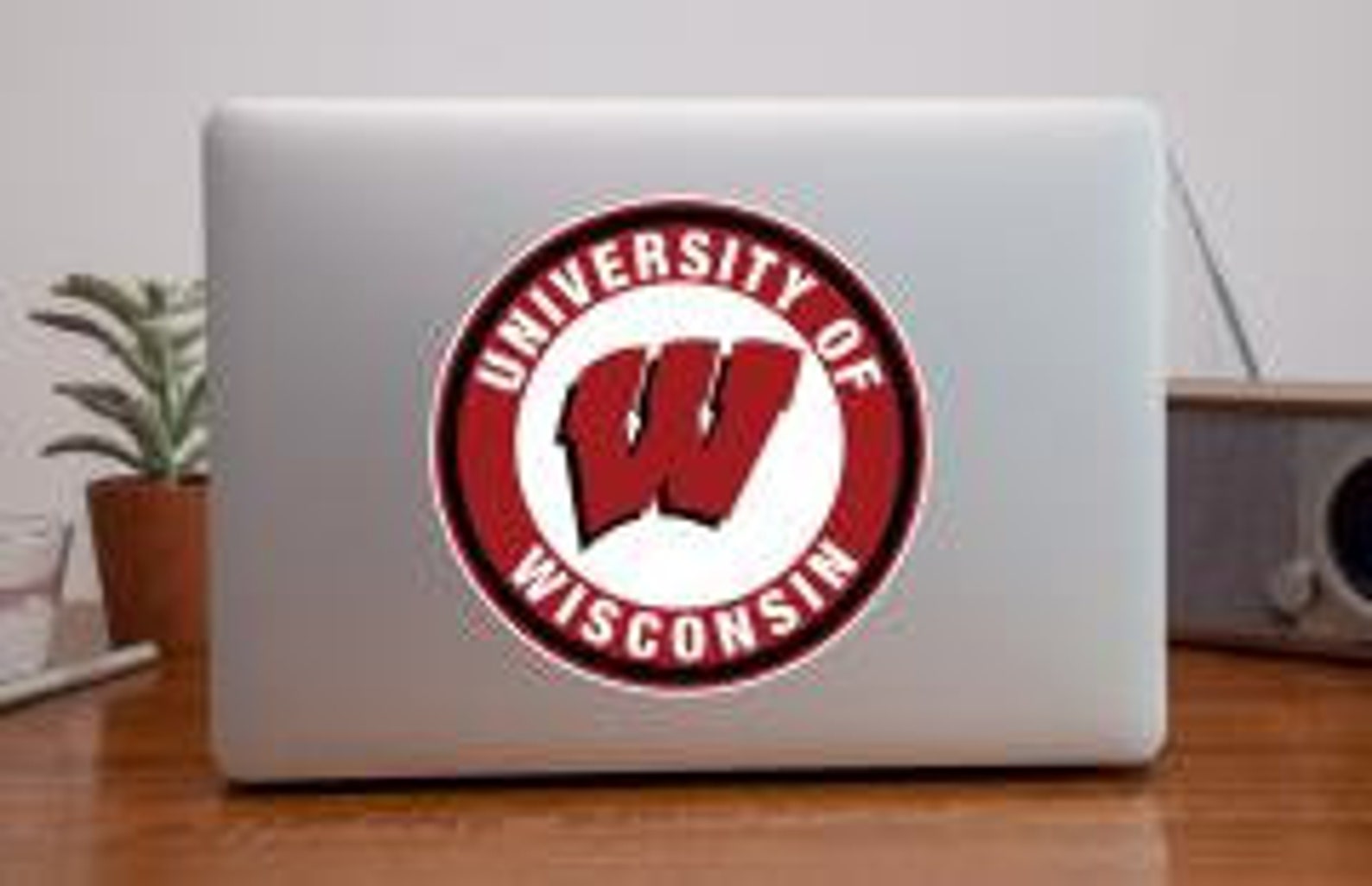 Wisconsin Badgers W Circle Logo Sticker / Vinyl Decal 10 Sizes - Etsy