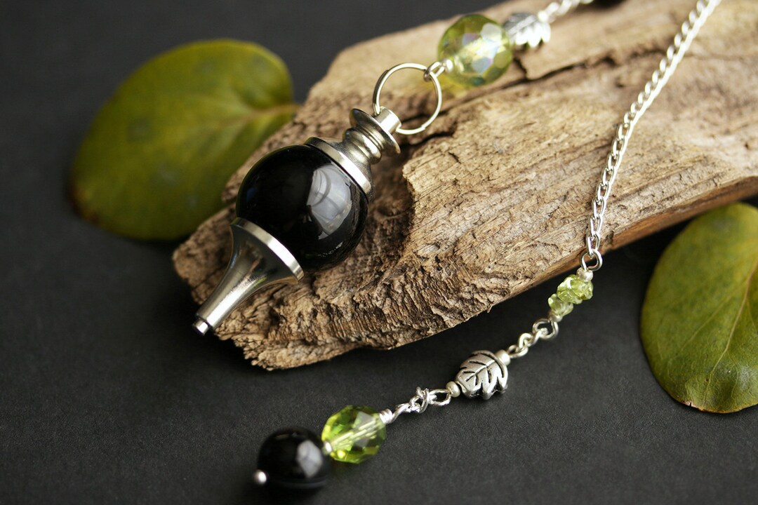 Black Onyx Pendulum. Green Crystal Pendulum. Divination Dowsing ...