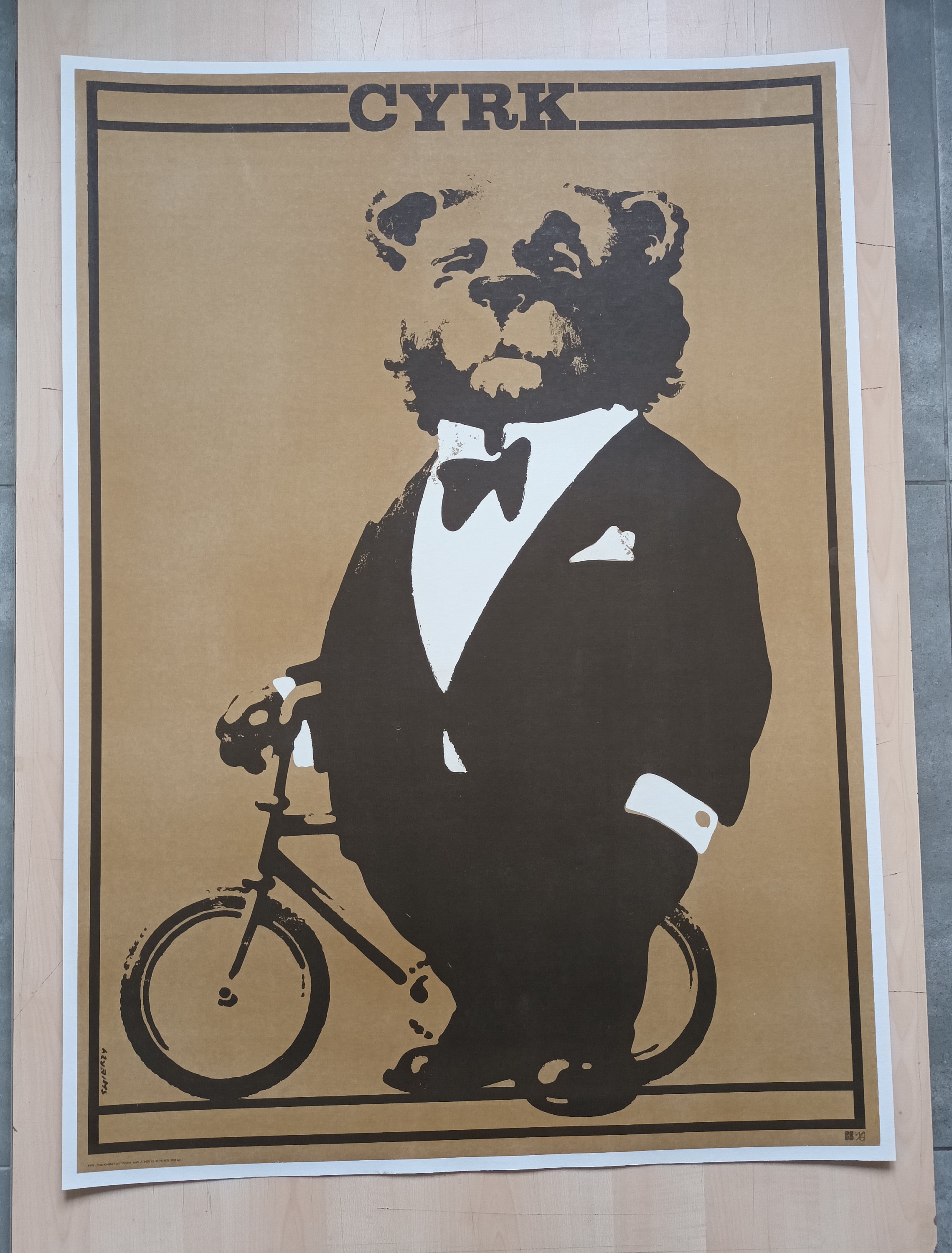 CYRK Original Vintage Polish Circus Poster - BEAR - Waldemar Swierzy ...