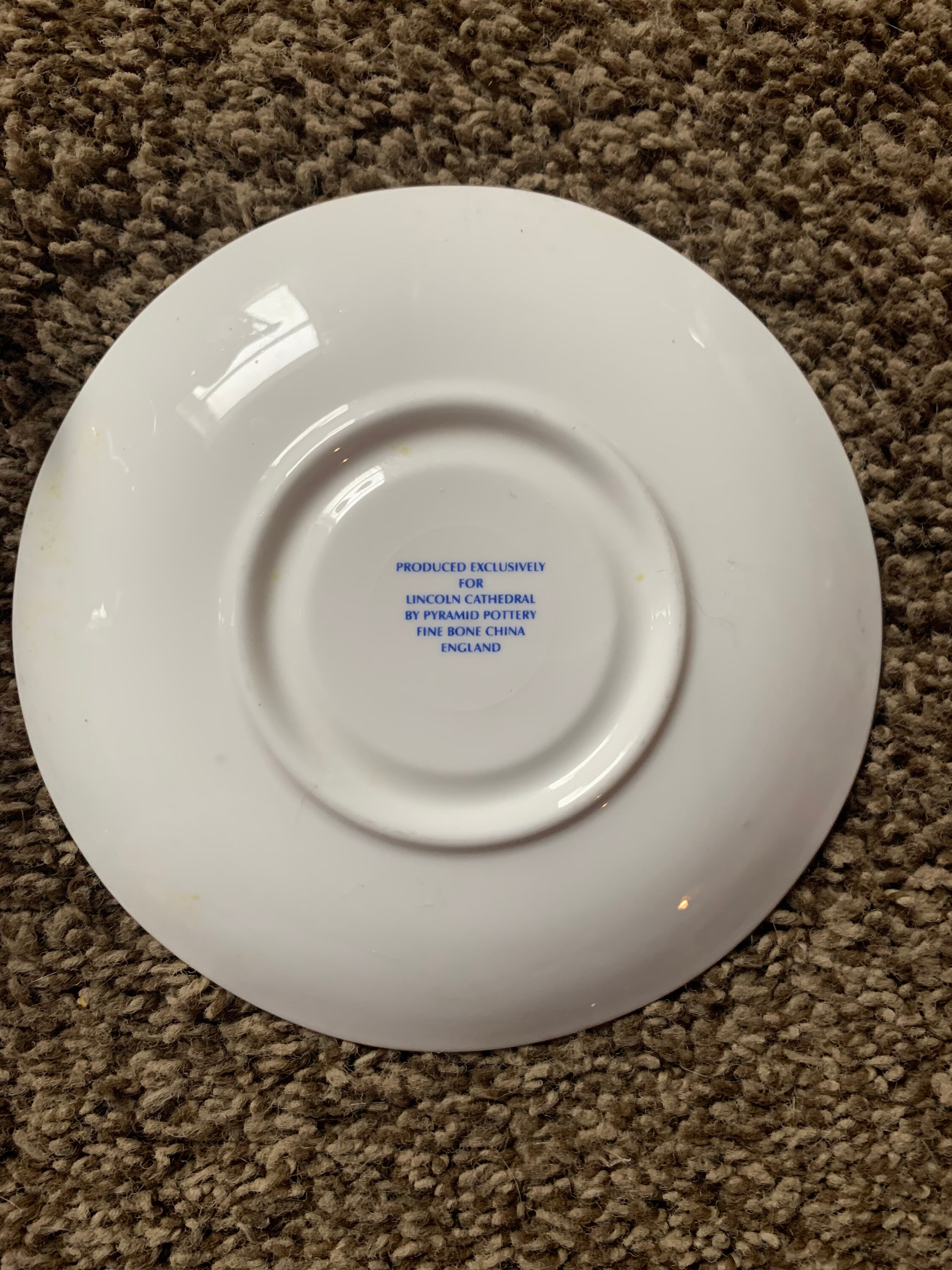 Vintage Lincoln Cathedral by Pyramid Pottery Tea Cup & Saucer - Etsy