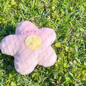 Personalized Flower Dog Toy With Squeaker, Dog Toy, Cute Dog Toy ...