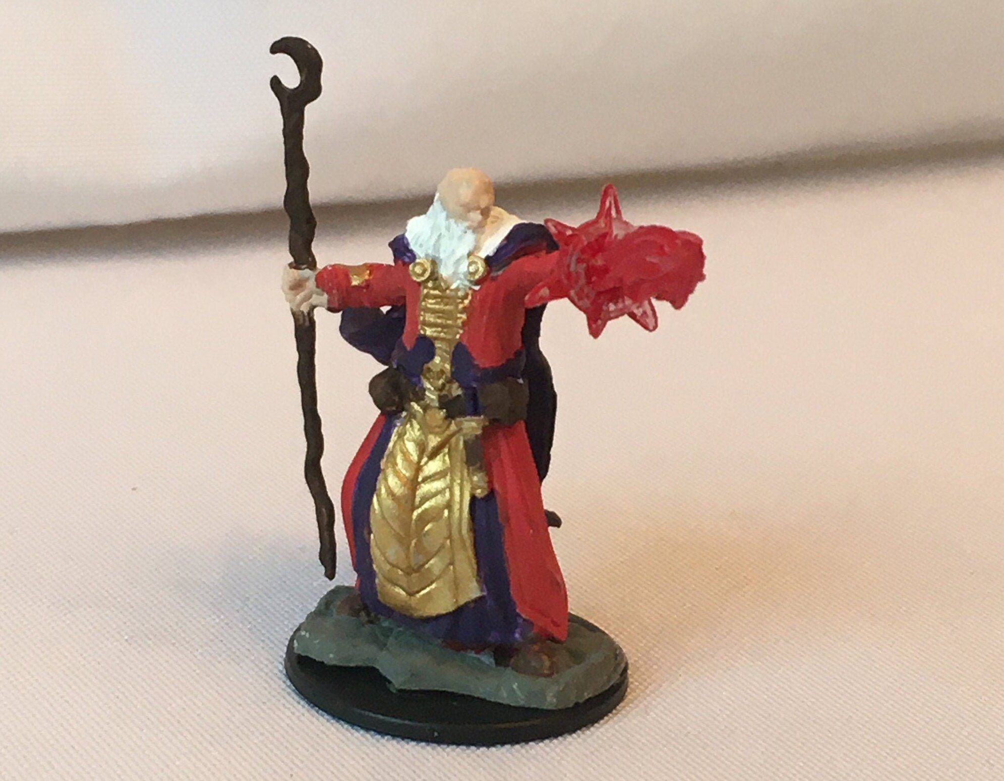 Human Wizard Painted DnD MiniatureHuman SorcererHuman Warlock Hand ...