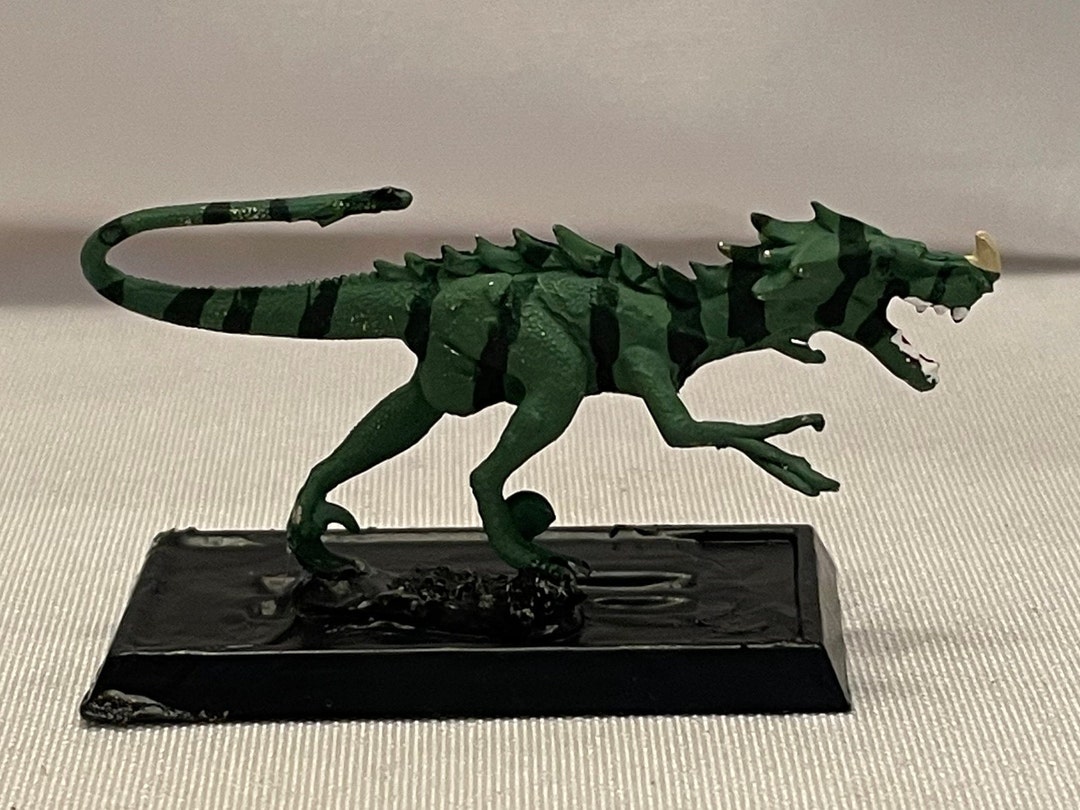 Velociraptor Painted Dnd Miniature/animal - Etsy