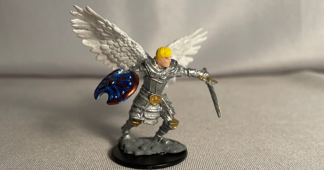 Aasimar Paladin Painted Dnd Miniature/aasimar Fighter D&D Hand Painted ...