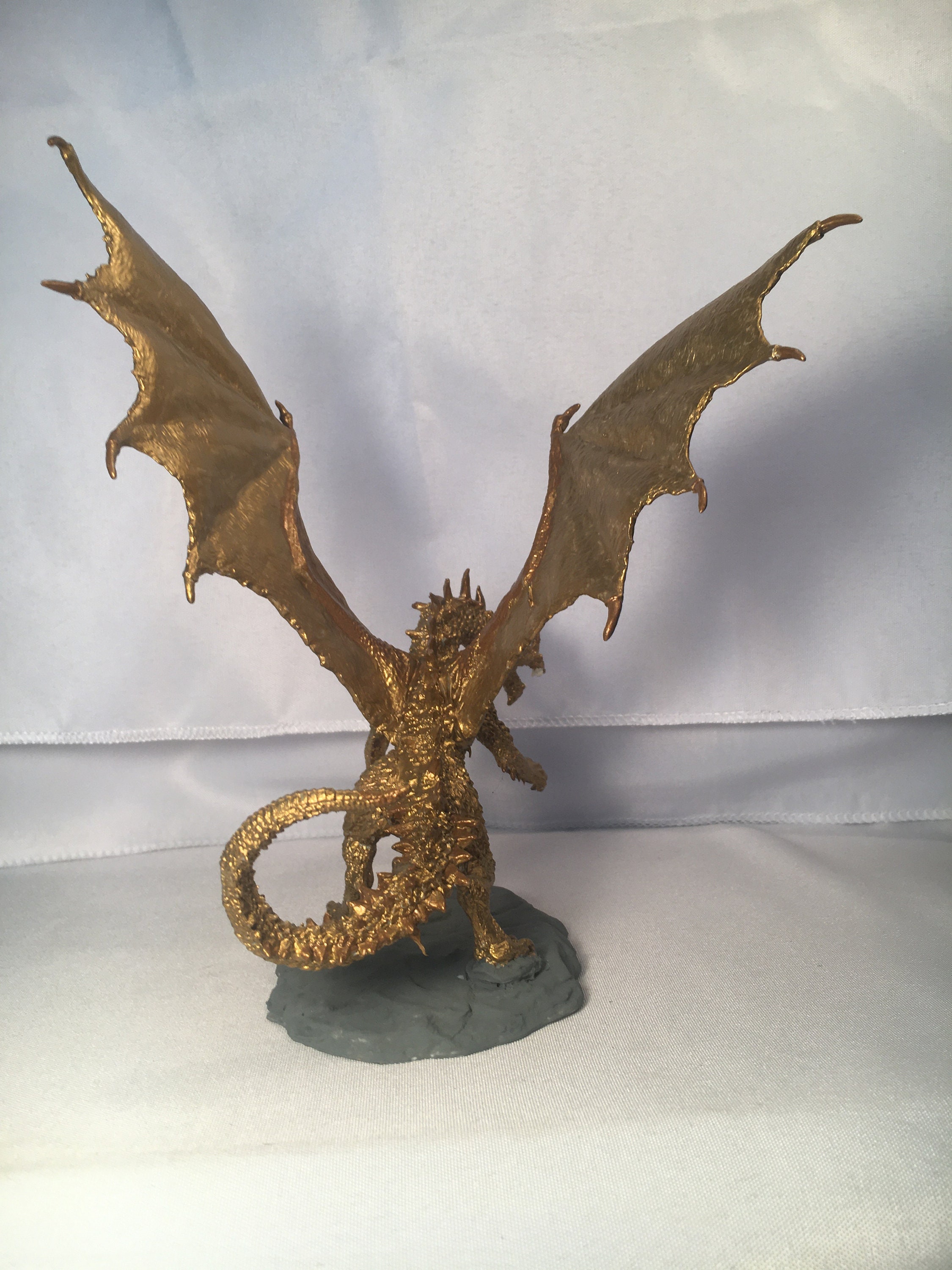 Gold Dragon Painted DnD Miniature/Ancient Gold | Etsy