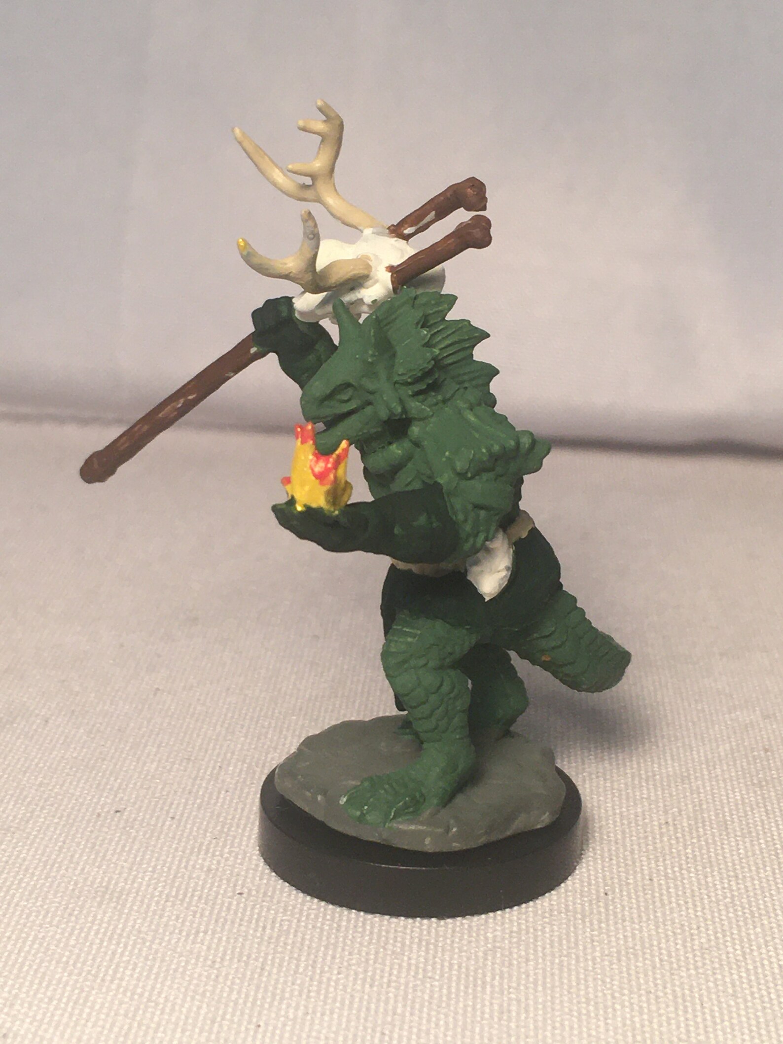 Lizardman Cleric Painted Dnd Miniature/lizardman Shaman D&D Hand ...