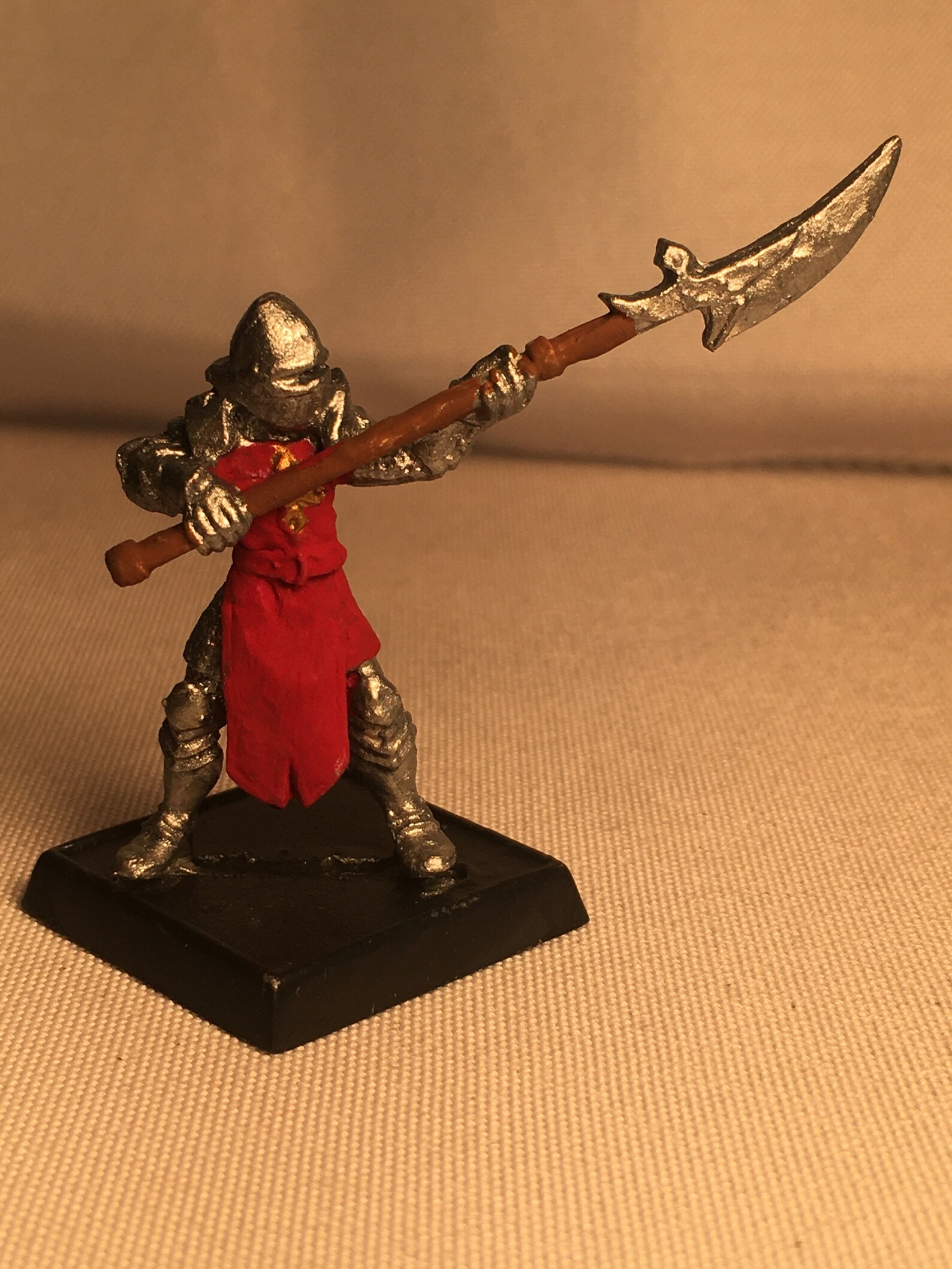 Human Glaive Painted Dnd Miniature/human Fighter Hand Painted - Etsy