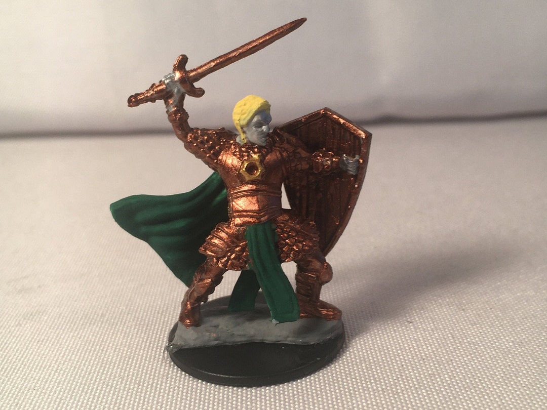 Aasimar Fighter Painted Dnd Miniature/aasimar Paladin D&D Hand Painted ...