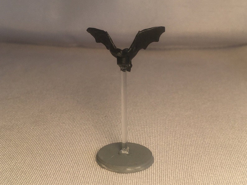 Bat Familiar Painted Dnd Miniature/wild Shape/polymorph/animal - Etsy