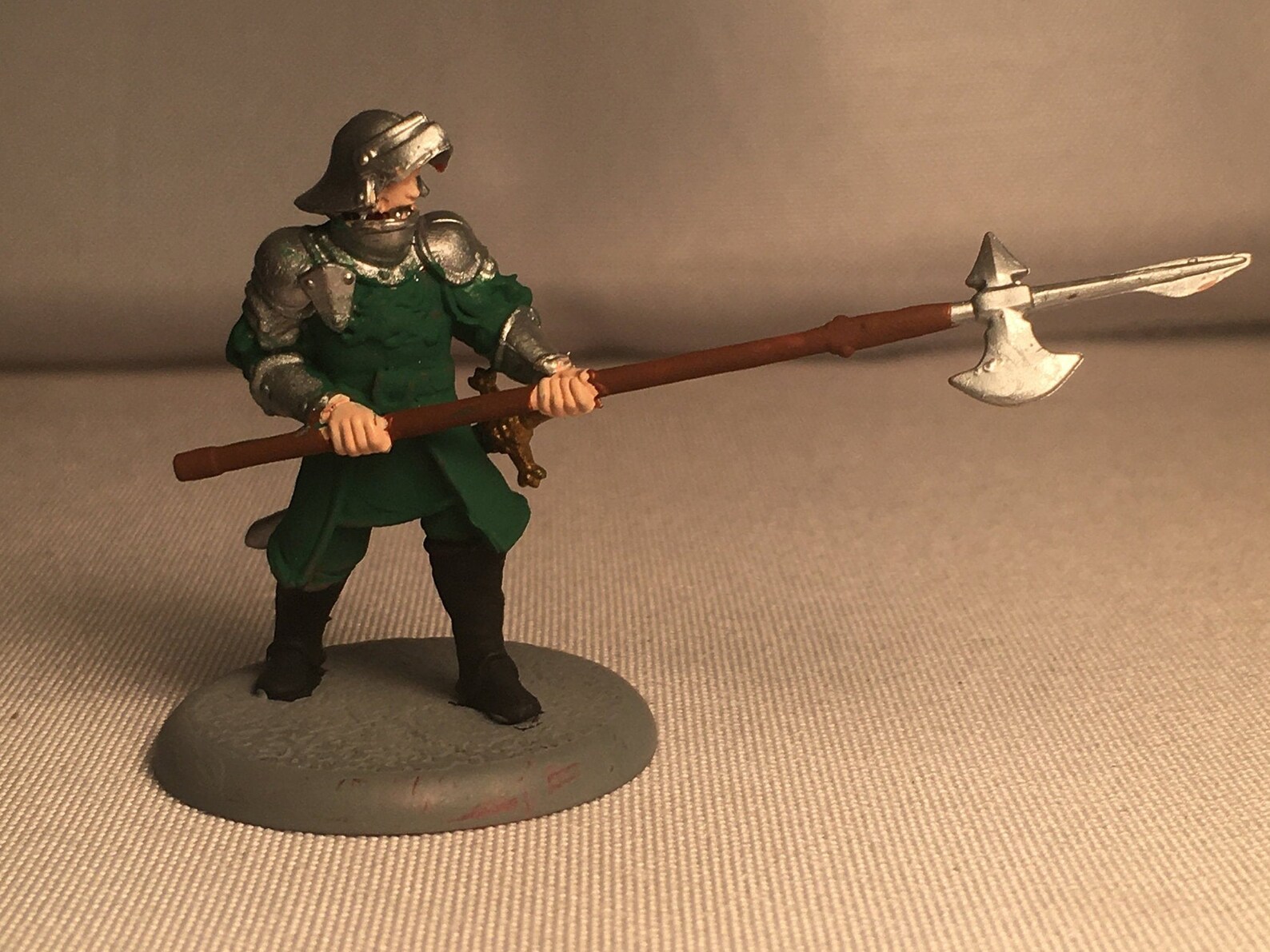 Half-elf Halberdier Painted Dnd Miniature/half-elf Halberd Hand Painted ...